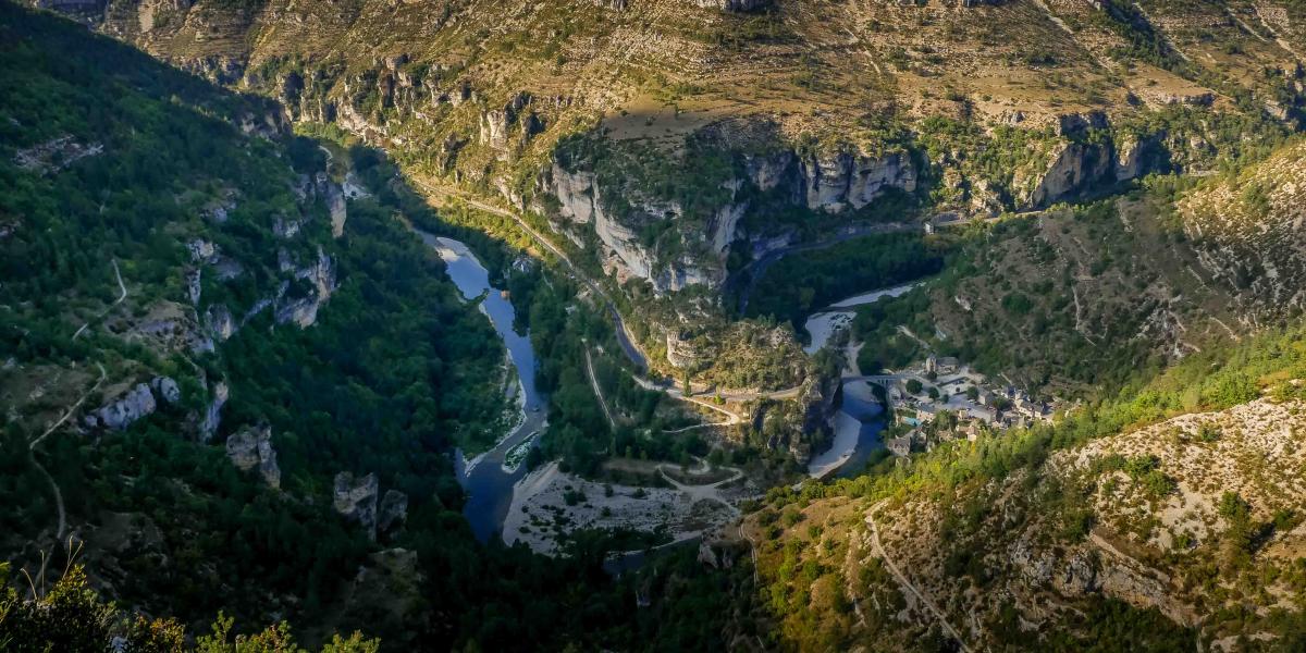 The best photo spots in the Gorges du Tarn et de la Jonte | Explore Millau