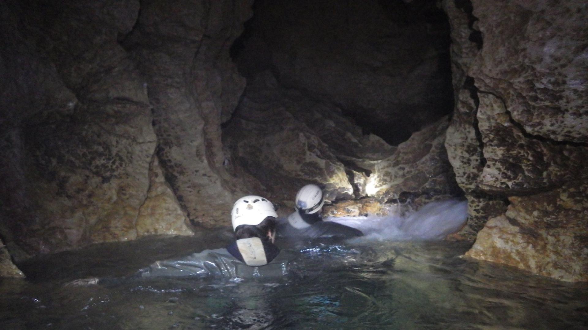 Introduction to caving: exploring a cave – underground river | Explore ...