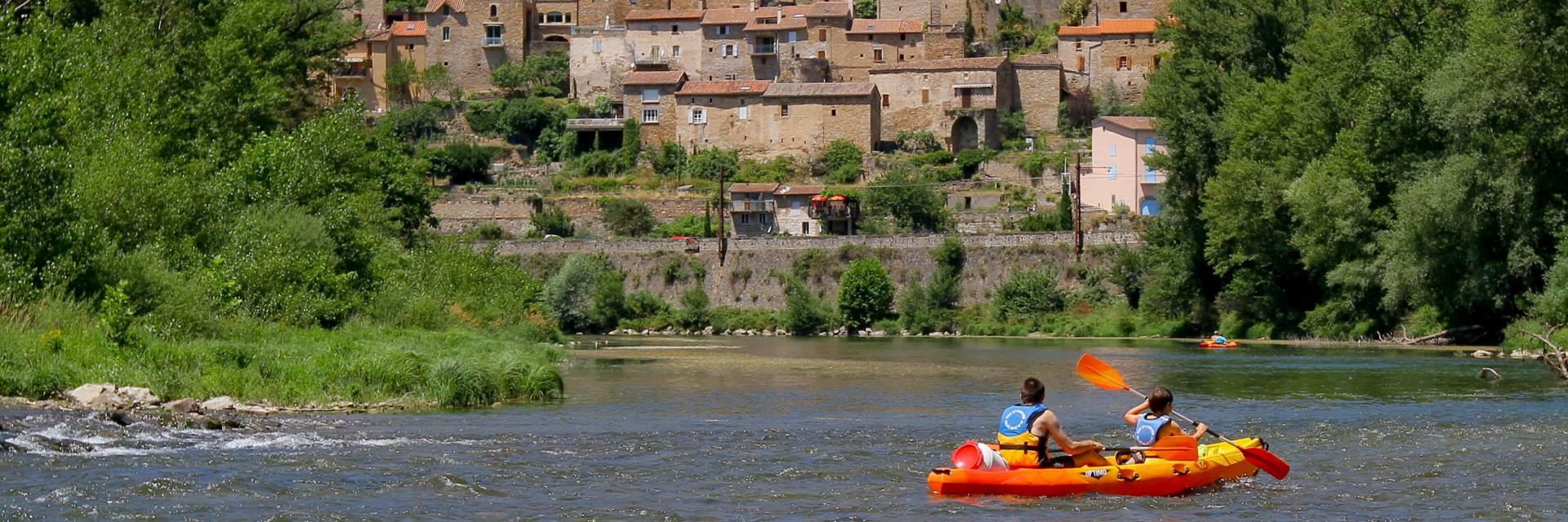 Canoë kayak Viaduc de Millau-Dourbie-Raspes du Tarn | Explore Millau